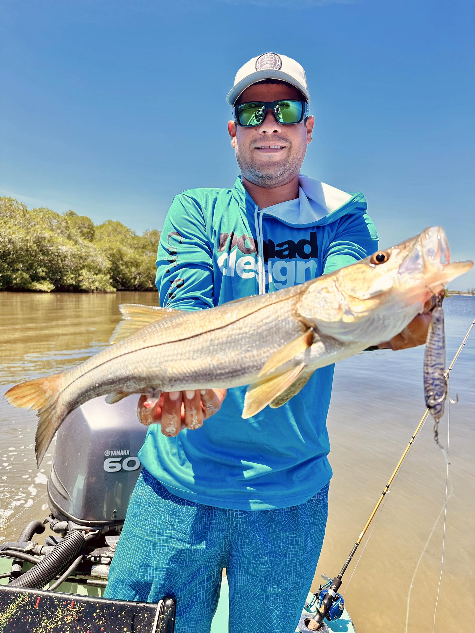 Topwater Fishing Charters in Honduras